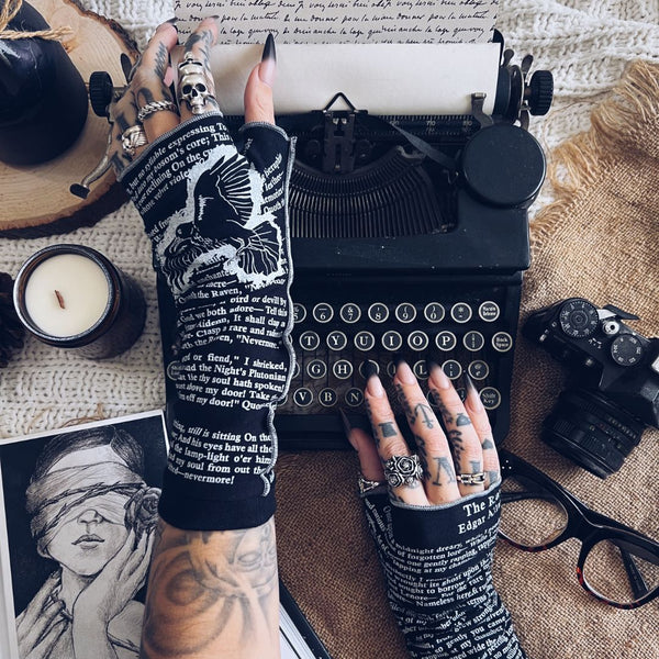 Storiarts Writing Gloves: The Ultimate Literary Accessory for Book Lov