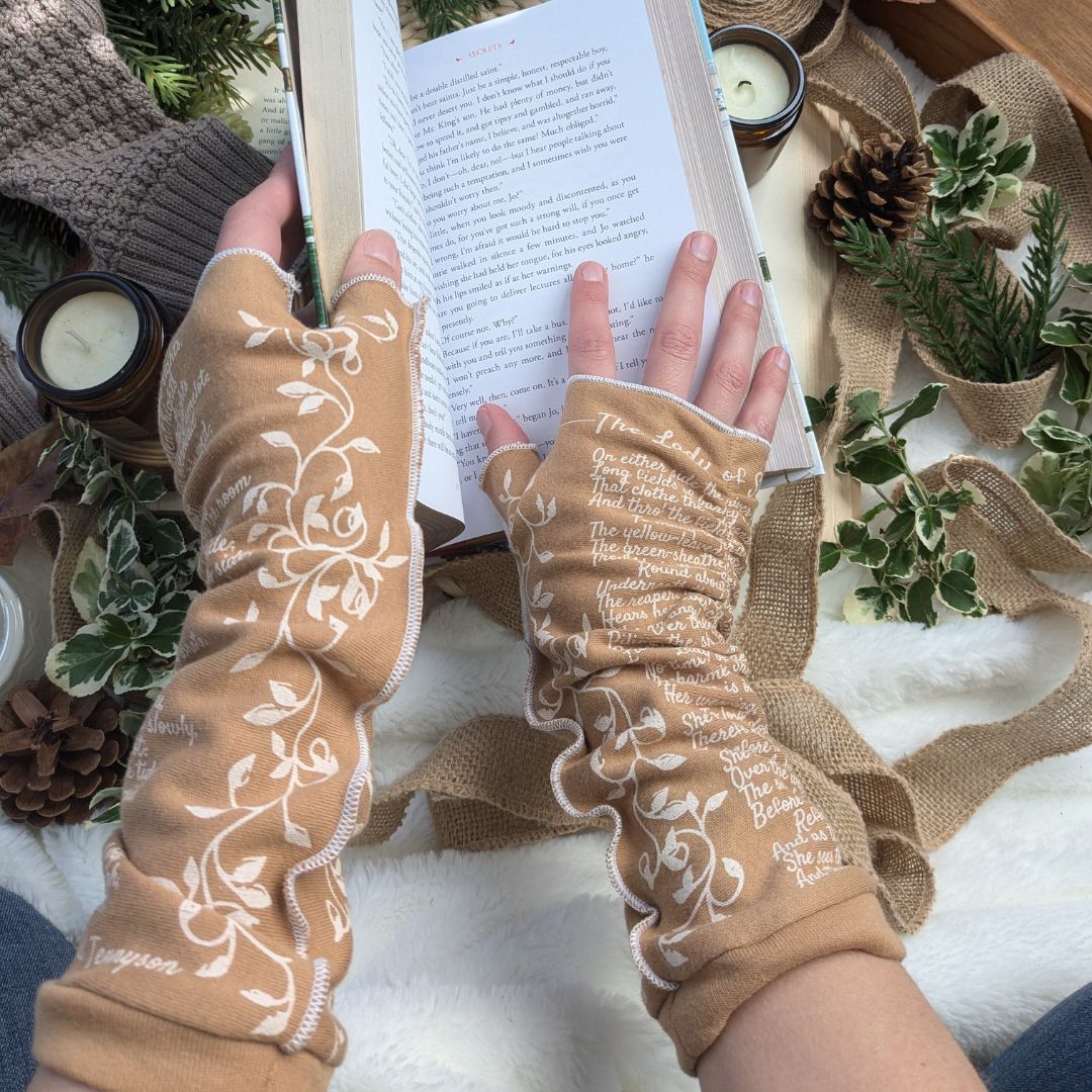 The Lady of Shalott Writing Gloves | Fingerless Cotton Gloves - Storiarts